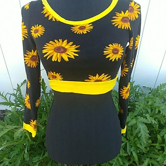 Tops | Sunflower Crop Top | Poshmark